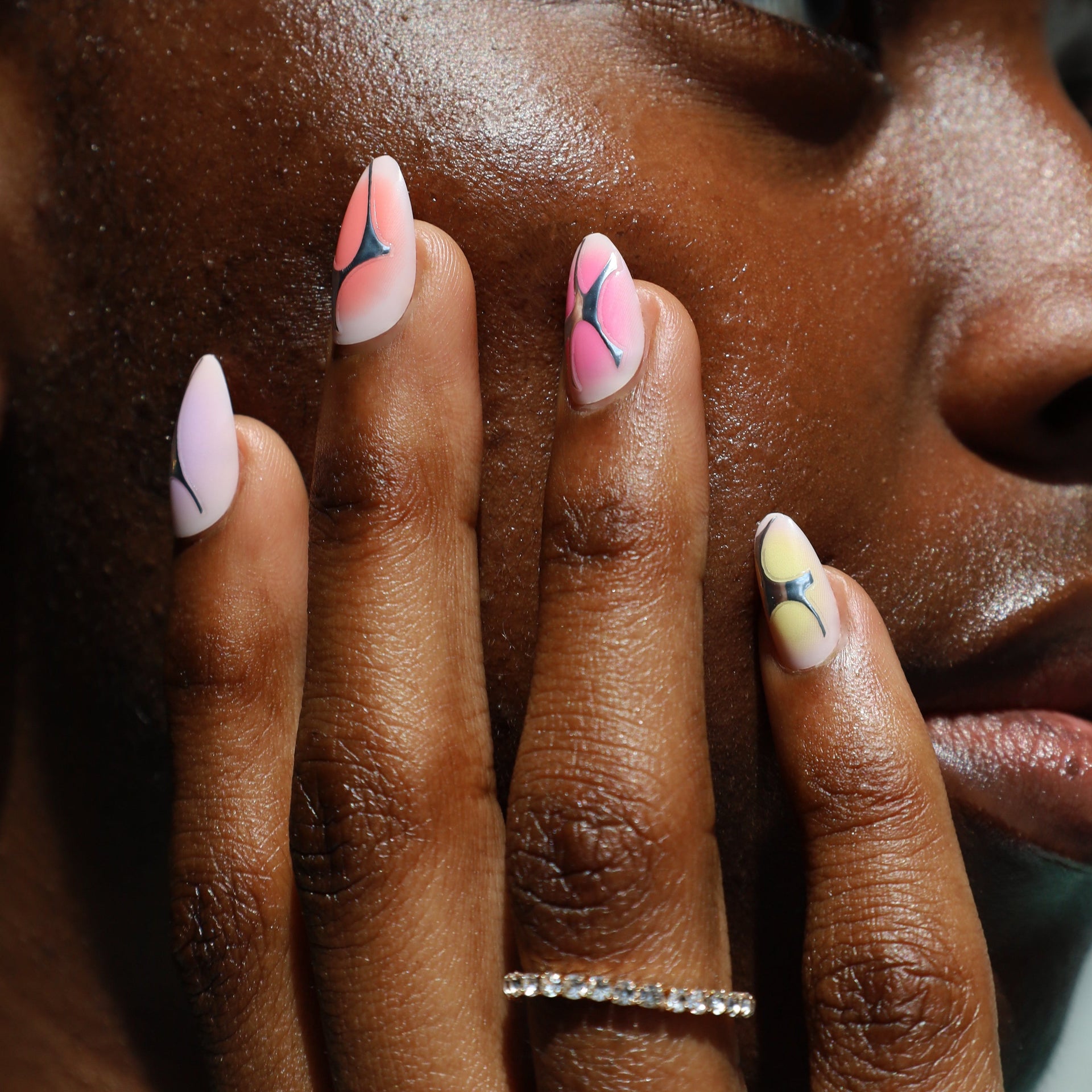 The Zero Damage Press-On Nails - Bessie Nails